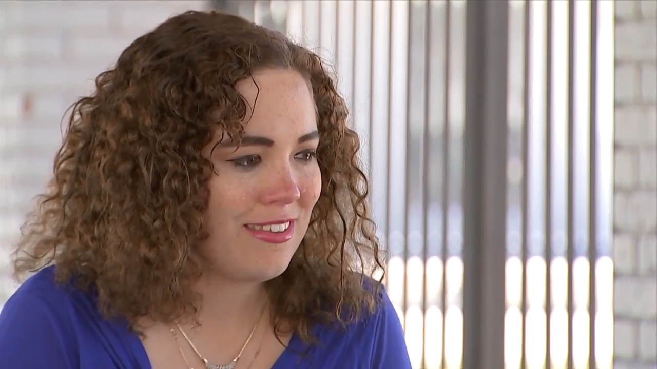 Florida woman recalls moments dive team saves her from submerged car ...