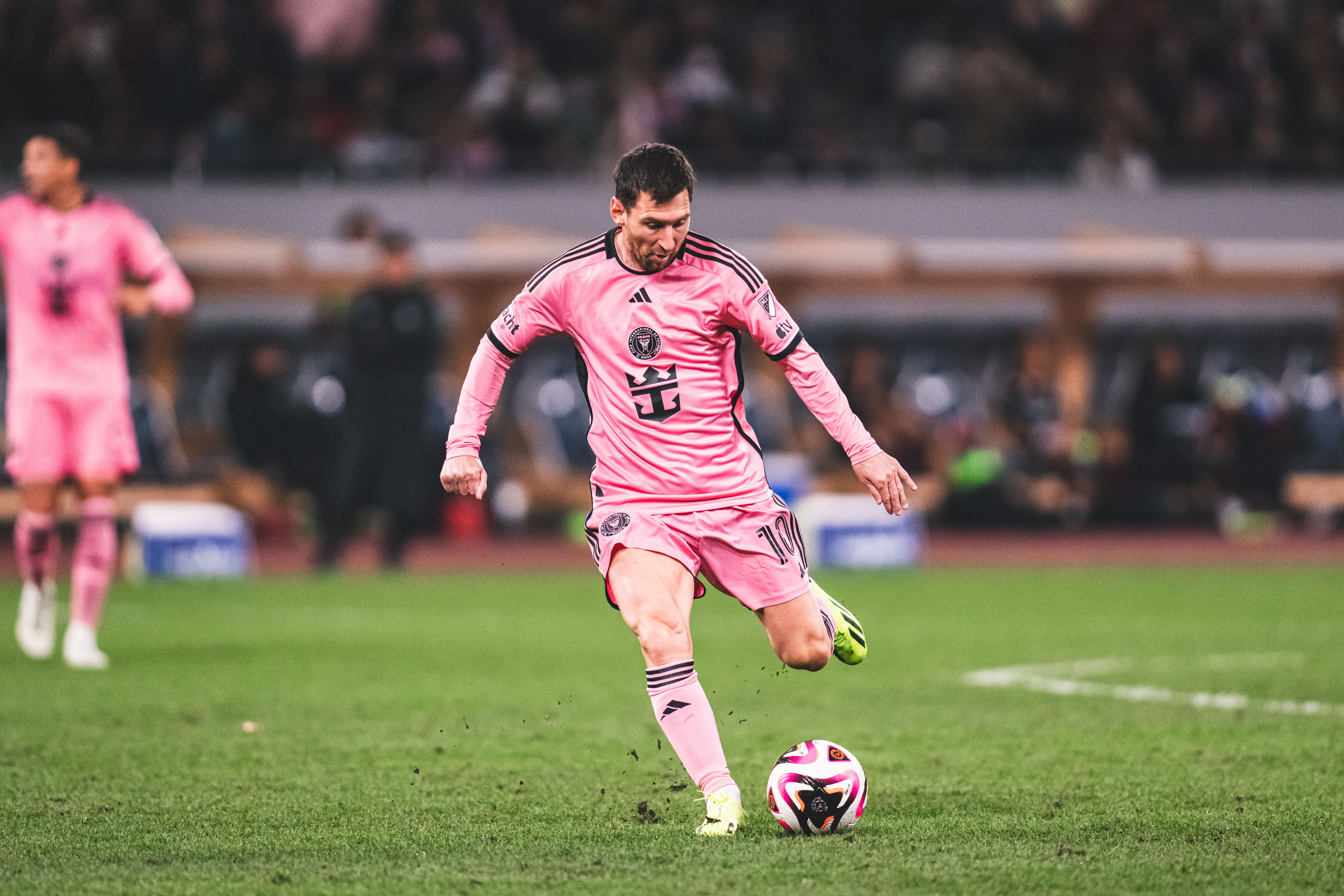 Messi out of World Cup qualifiers against Uruguay and Brazil due to ...