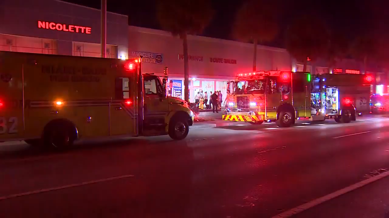 Fire breaks out in North Miami Beach salon; no injuries reported - WSVN ...
