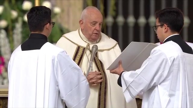 Pope overcomes health concerns to preside over Easter Mass and appeal ...