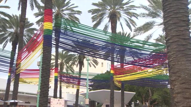 Installation unveiled on Lincoln Road for Miami Beach Pride weaves ...
