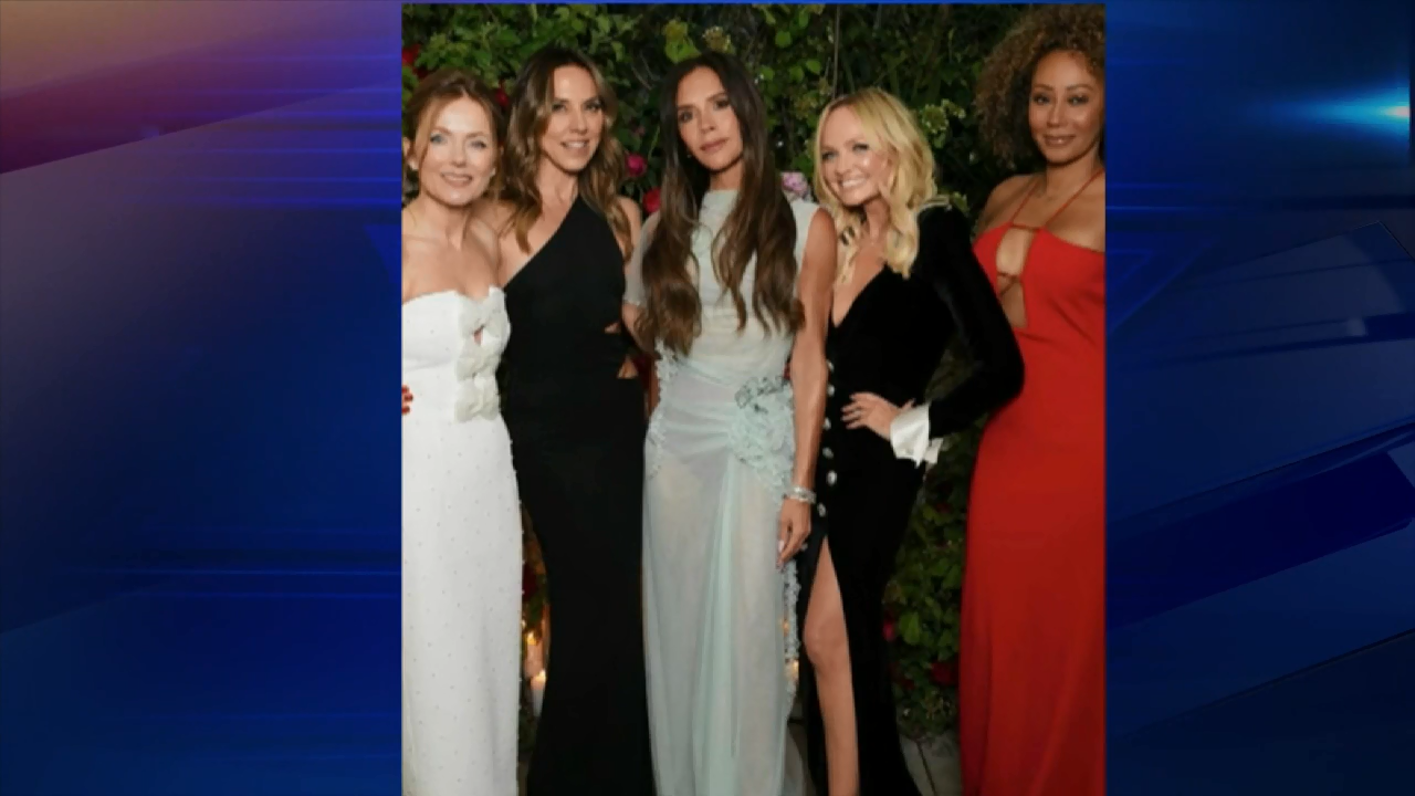 Victoria Beckham reunites with the Spice Girls for iconic singalong at ...