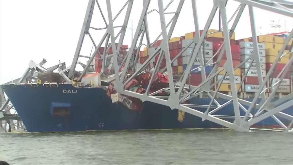 Trapped cargo ship Dali will refloat to Baltimore Monday at high tide ...