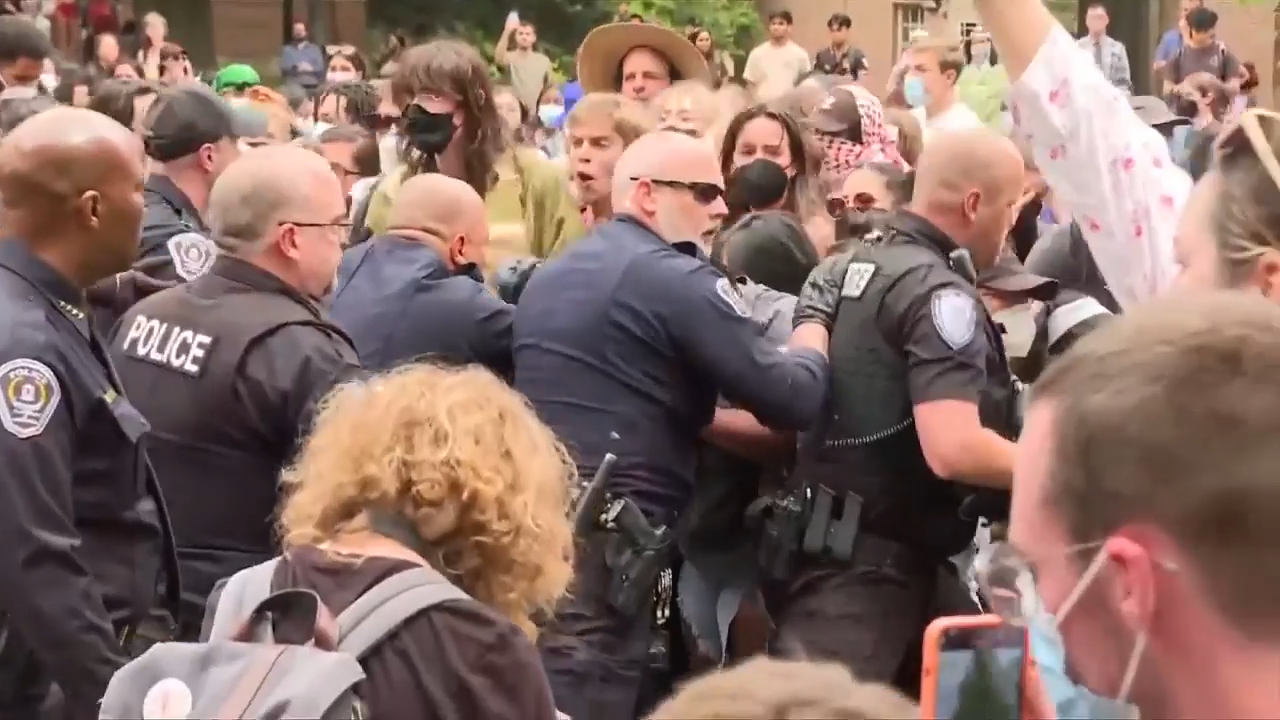 As students return to Columbia, the epicenter of a campus protest ...