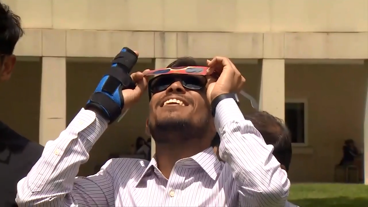 FIU, Zoo Miami, local schools host solar eclipse viewing events - WSVN ...