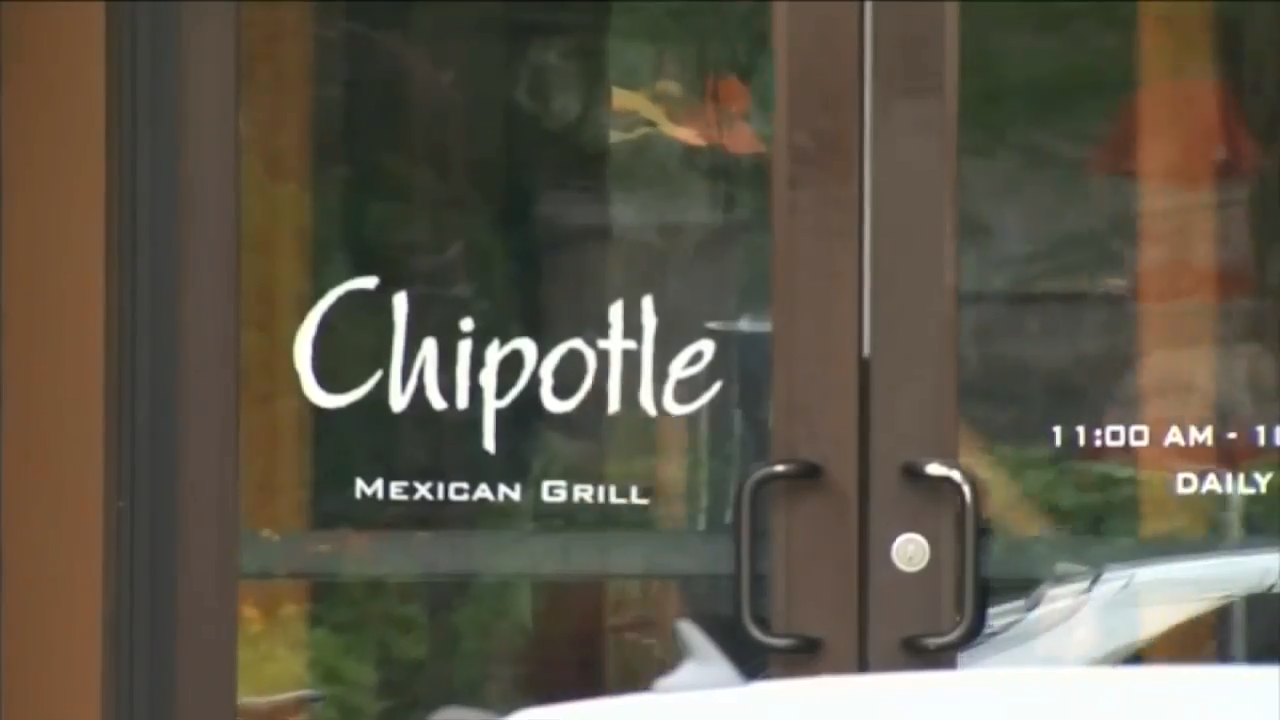 Chipotle reinforces proper portioning after viral TikTok trend - WSVN ...
