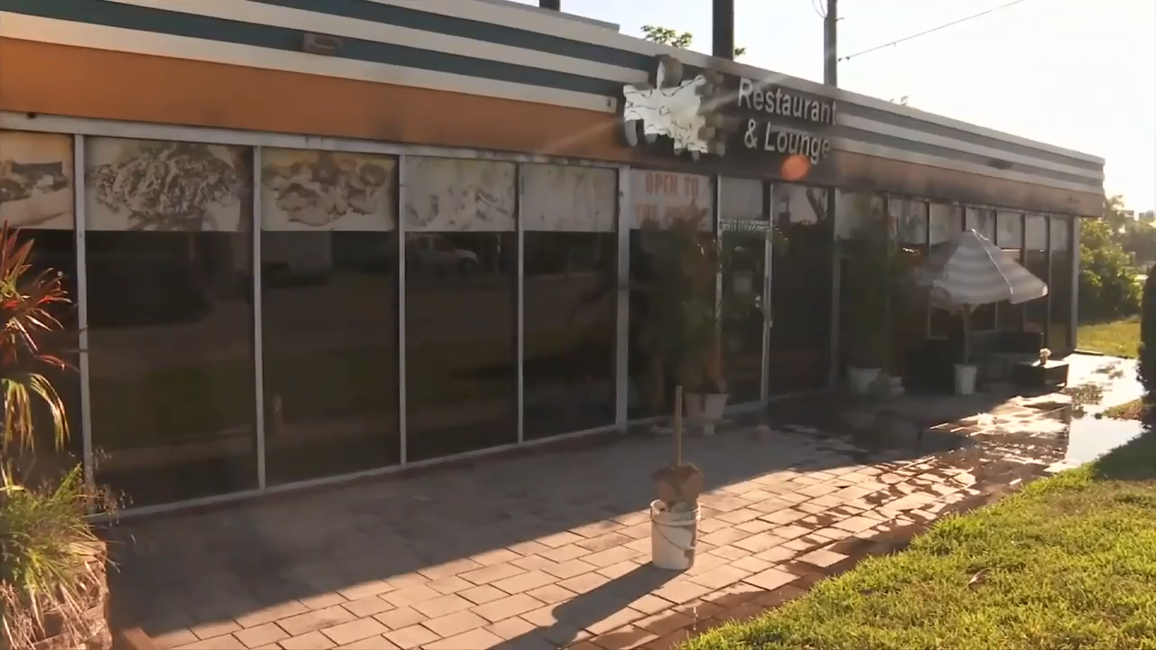 Fire extinguished at restaurant in Oakland Park - WSVN 7News | Miami ...