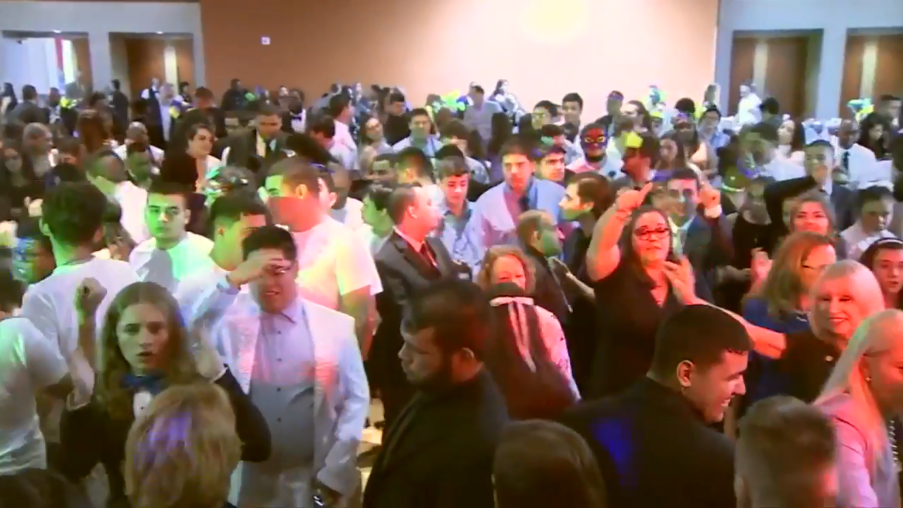 M-DCPS hosts 12th prom night for students on autism spectrum; Holtz ...