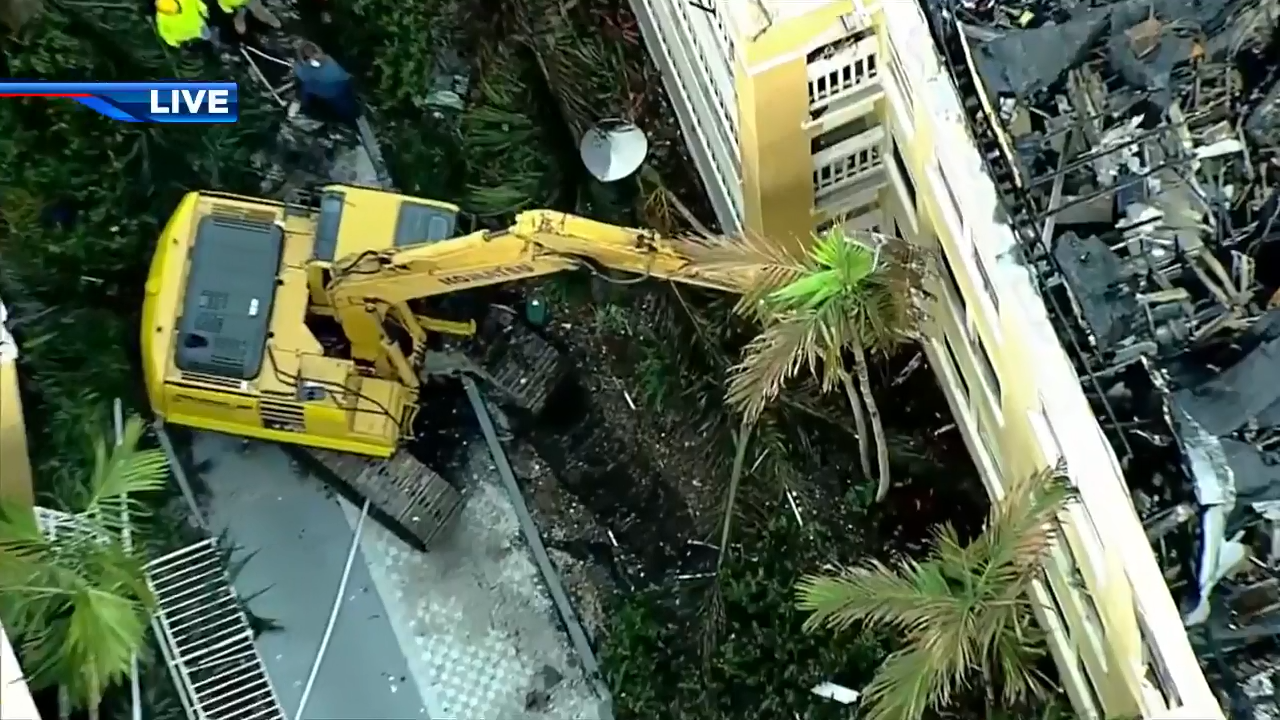 Demolition of Temple Court Apartments begins; Building ‘poses an ...