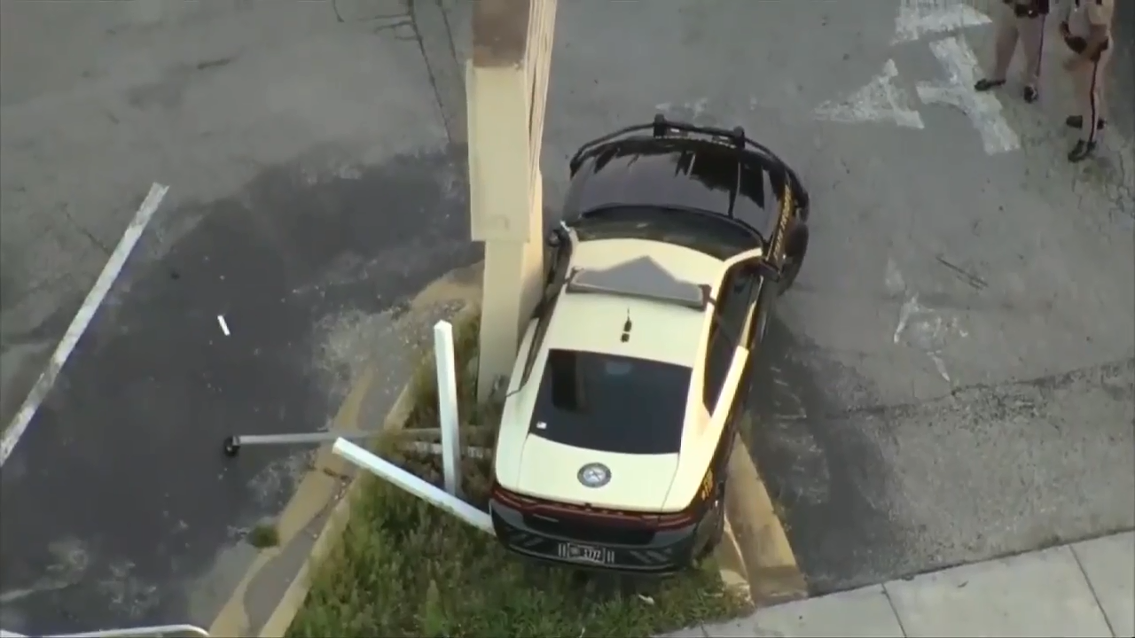 Dashcam video shows Oakland Park pursuit that left FHP trooper hurt; 2 ...