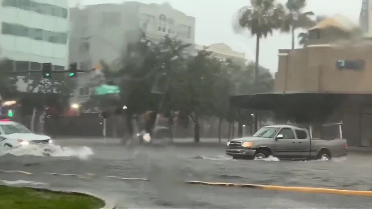 Record-breaking rainfall hits Sarasota as South Florida braces for more ...