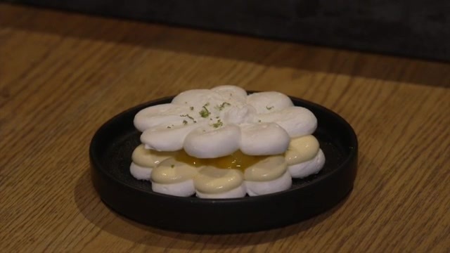 Mango Mayhem! 2 SoFlo spots serve up unique items highlighting tropical ...