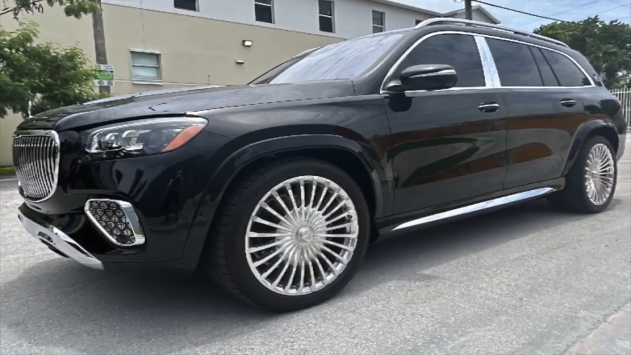 Two luxury cars worth $500K stolen after thief hacks into luxury car ...