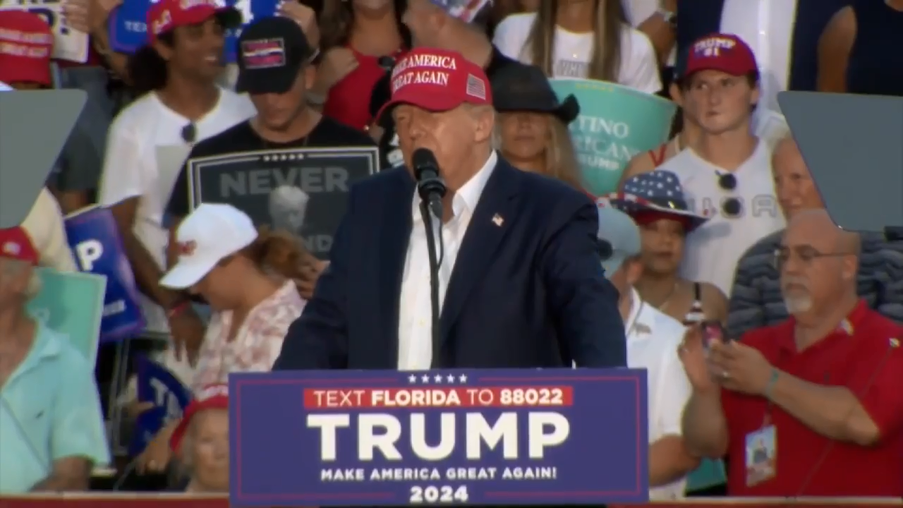 Trump revels in Democratic turmoil as he returns to campaign trail and ...