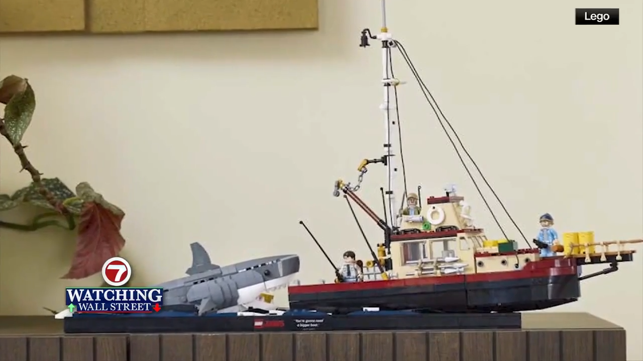 Lego unveils 1,497-piece “Jaws” set designed by fan - WSVN 7News ...