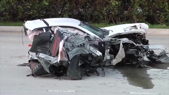 1 killed, 1 hospitalized after violent crash in Cooper City splits car ...