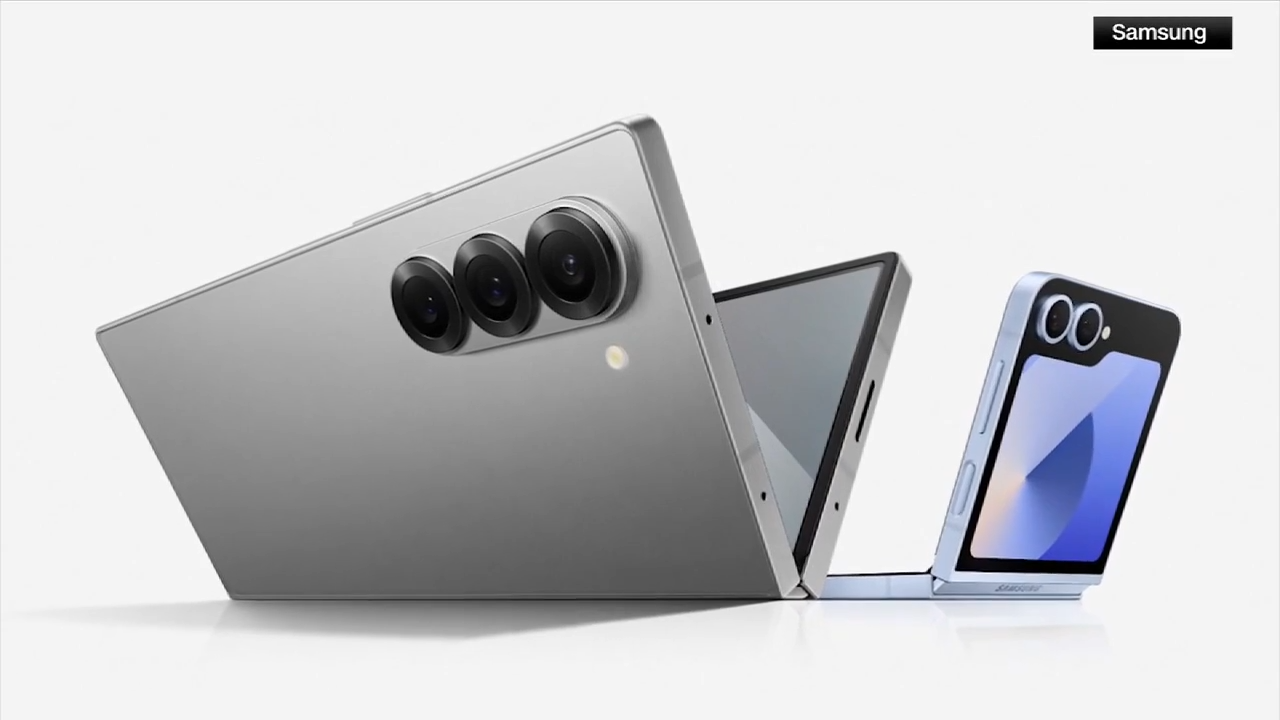 Samsung’s AI-powered foldable phones get slimmer, thinner, pricier ...