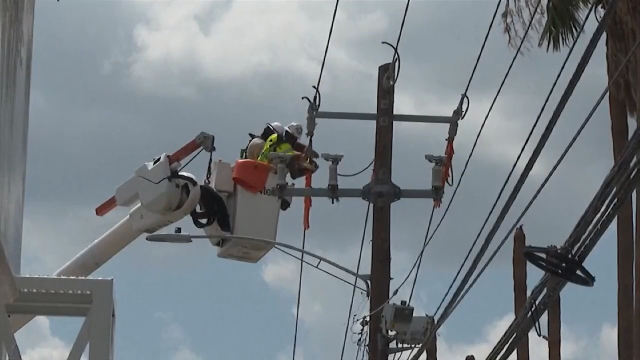 Crews Restore Power To Nearly All Clients After Island Wide Blackout