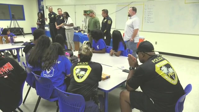 ‘Hangin’ with 5-0′ summer camp in Miramar brings together police and at ...