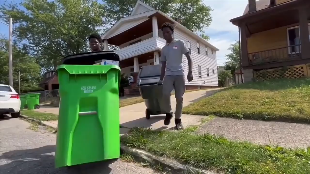 Ohio teen brothers launch ‘The Trash Boys’ business to help keep their ...