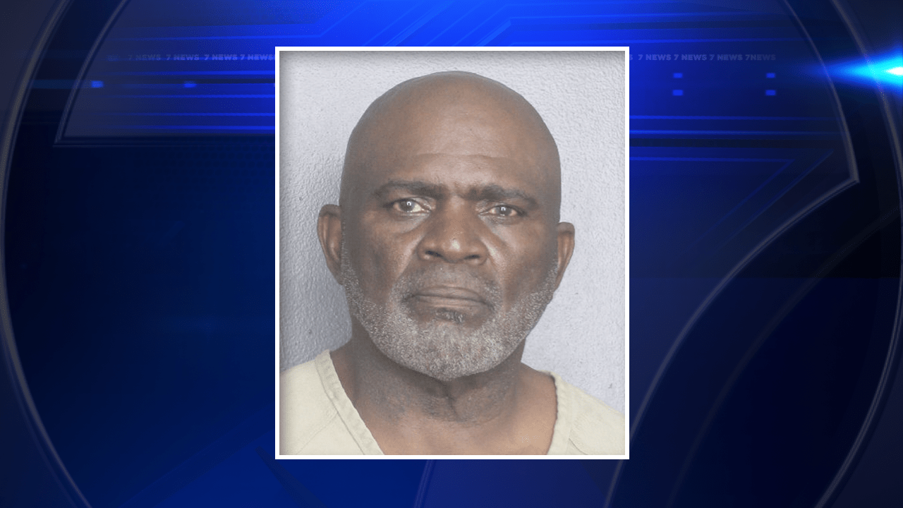 Former Nfl Star Lawrence Taylor Charged With Failing To Update Address