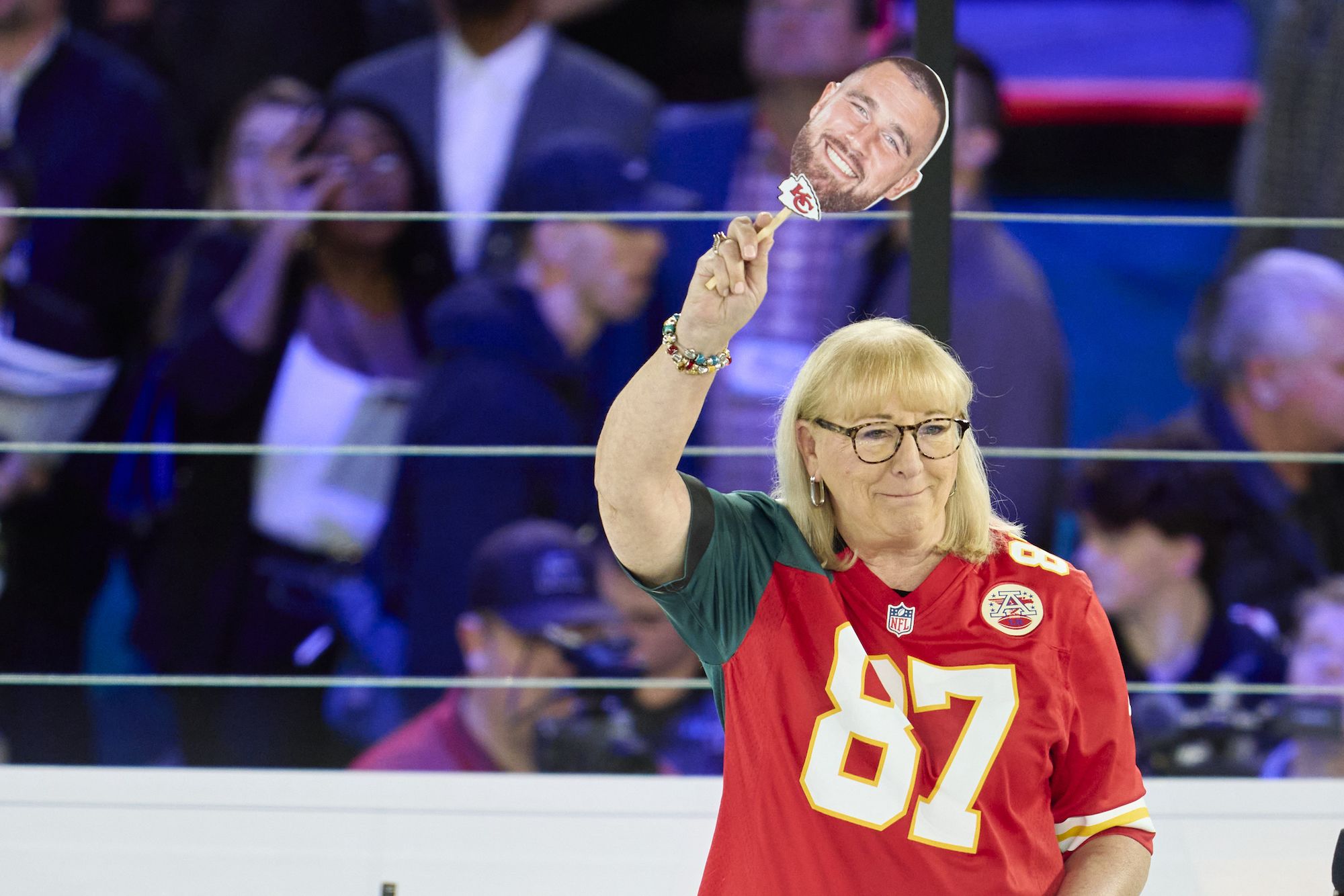 Donna Kelce joins the cast of Hallmark’s ‘Holiday Touchdown: A Chiefs ...