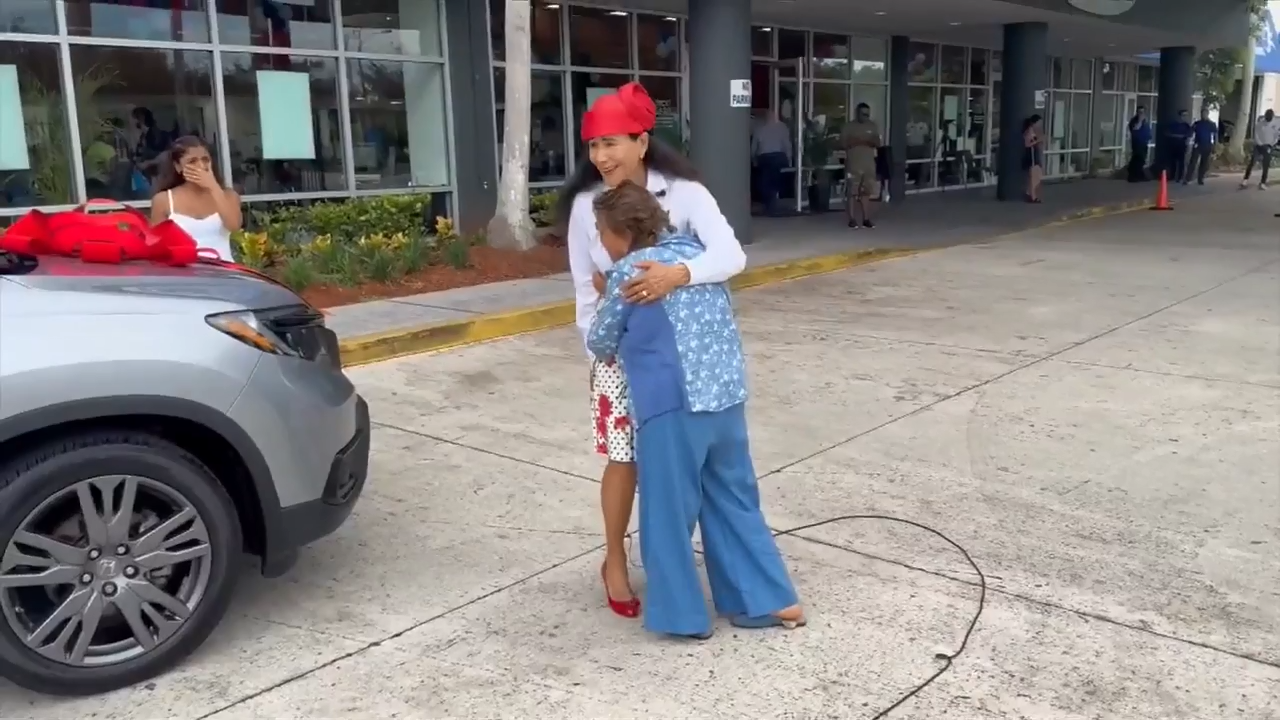 Carjacking victim gets new car from Rick Case Automotive Group - WSVN ...