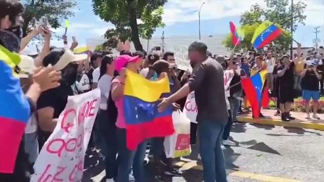 South Florida’s Venezuelan community, local leaders react to post ...