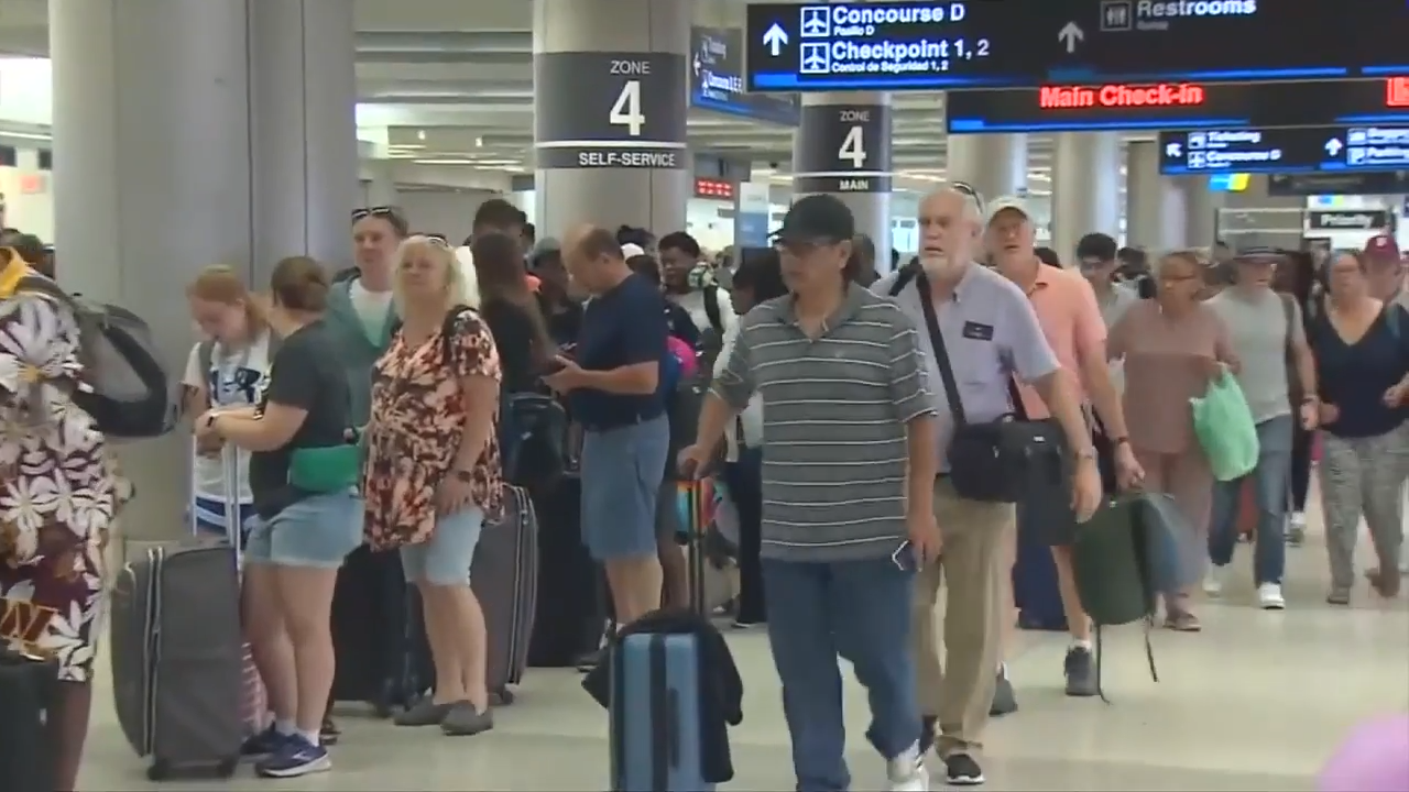 ‘Busiest Thanksgiving ever’: How the TSA plans to handle record air travel - WSVN 7News | Miami ...