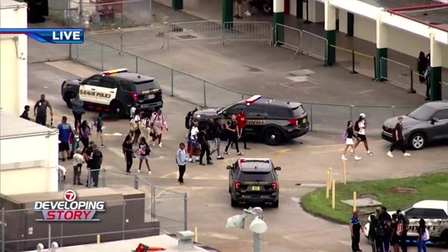 Police lift lockdown at Nova Middle School and Nova High School - WSVN ...
