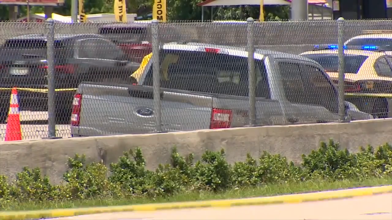 Body found inside truck alongside Palmetto Expressway being treated as ...