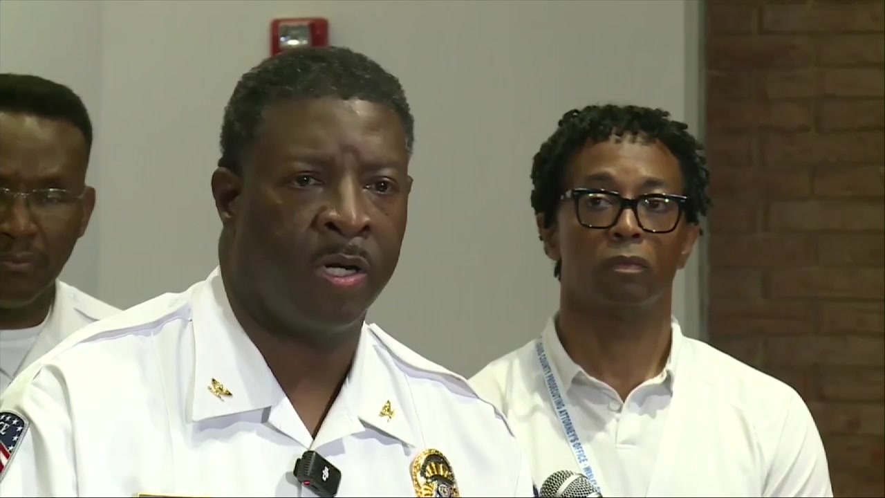 Ferguson police release body camera footage showing protester knocking ...