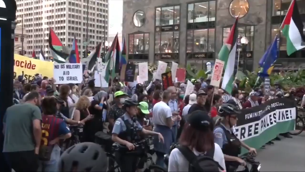 Protesters break through security fence near site of Democratic ...