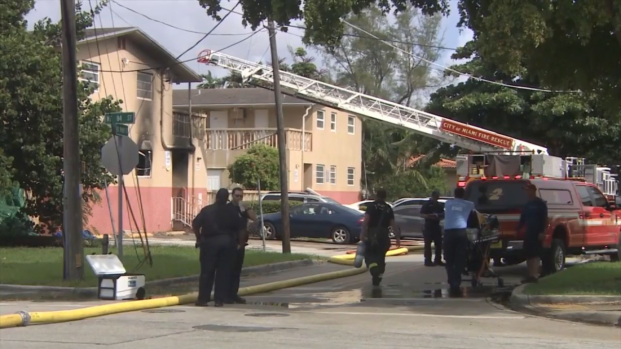 6 displaced after crews put out apartment fire in Miami; no injuries ...