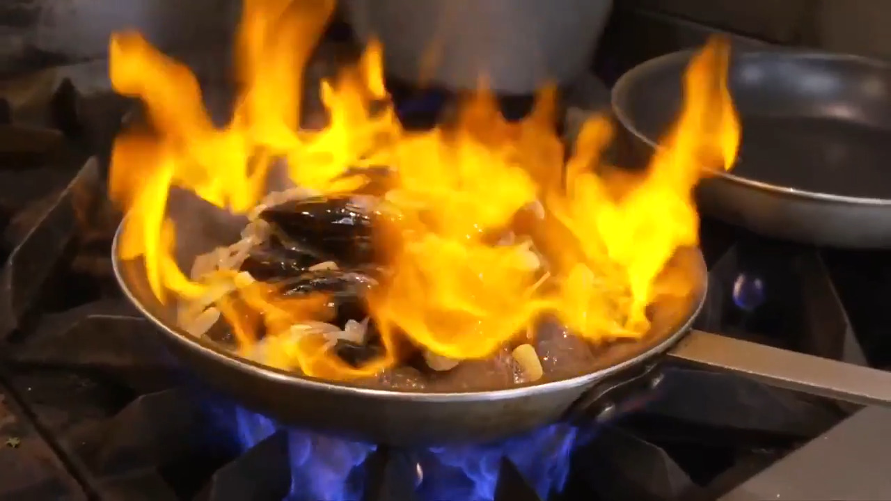Get fired up with a SoFlo local cooking star as Fox’s ‘Hell’s Kitchen ...