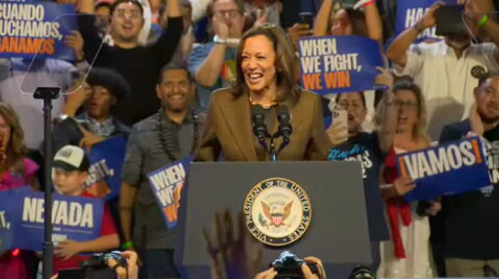 Harris trolls Trump at Vegas rally and LA fundraiser, says her crowds ...