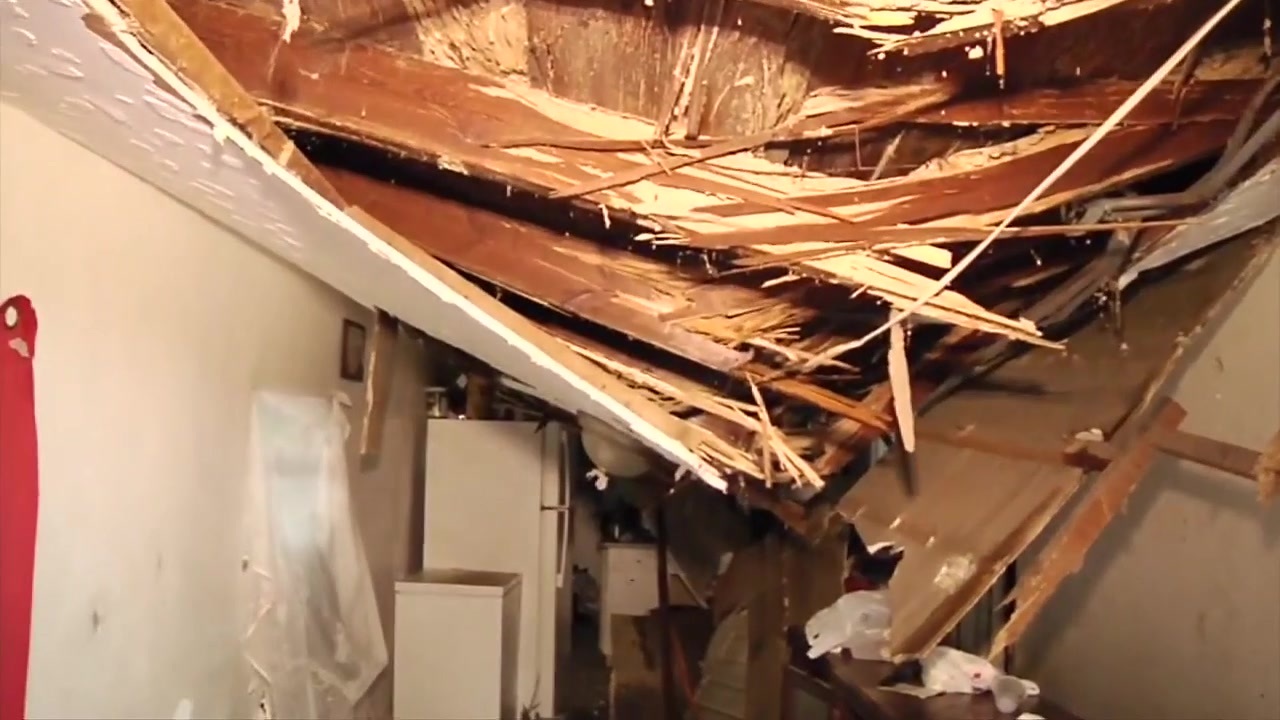 Family escapes Hallandale Beach home after ceiling collapses - WSVN ...