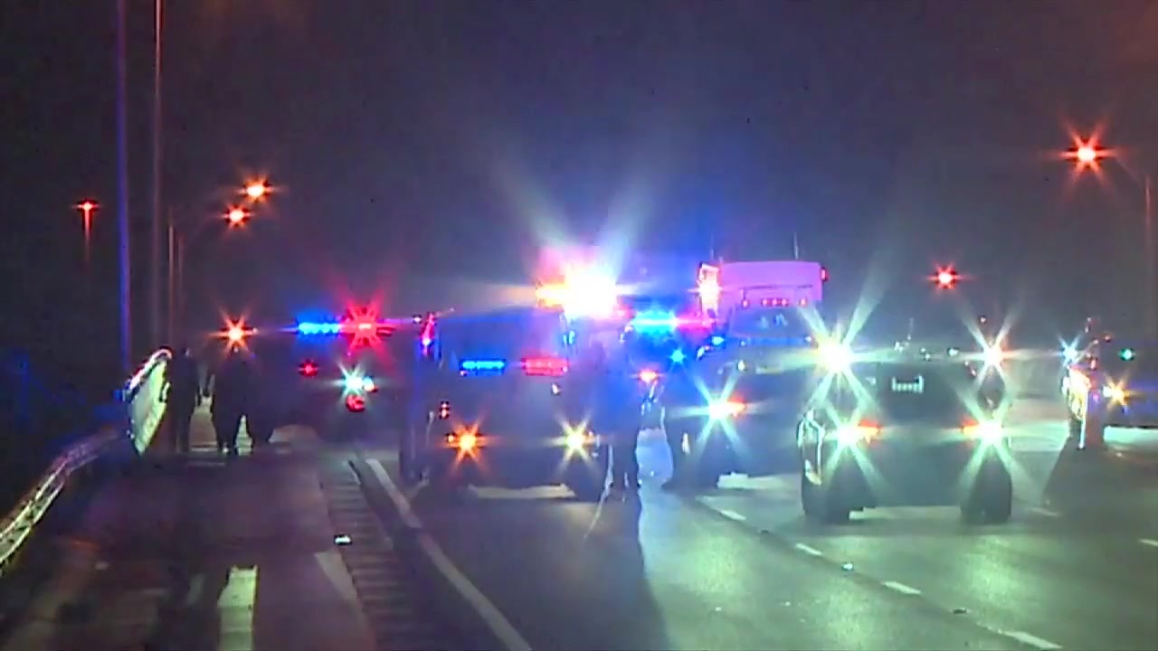 Woman found critically injured off I-195 in Miami Beach; investigation ...