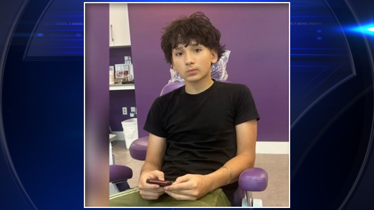 911 call released after teen shot and killed after playing with ...