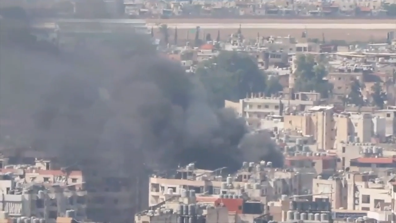 Israel expands its bombardment in Lebanon as thousands flee widening ...