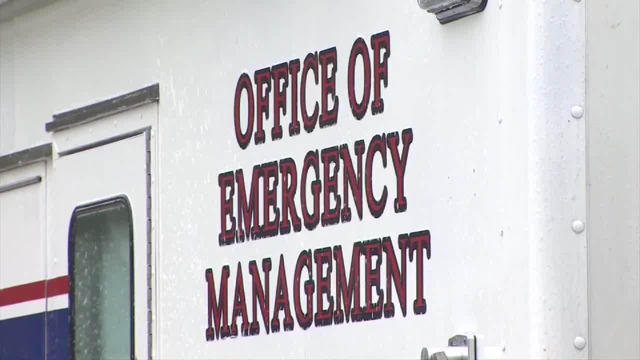 Members of Task Force 2 return home after a search and rescue effort in ...