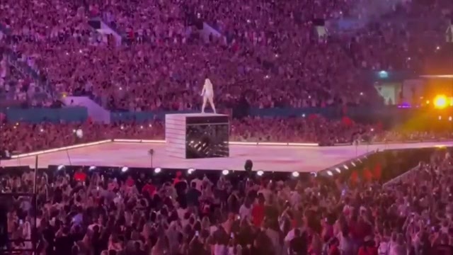 Taylor Swift wraps up sold-out Hard Rock Stadium shows in record ...