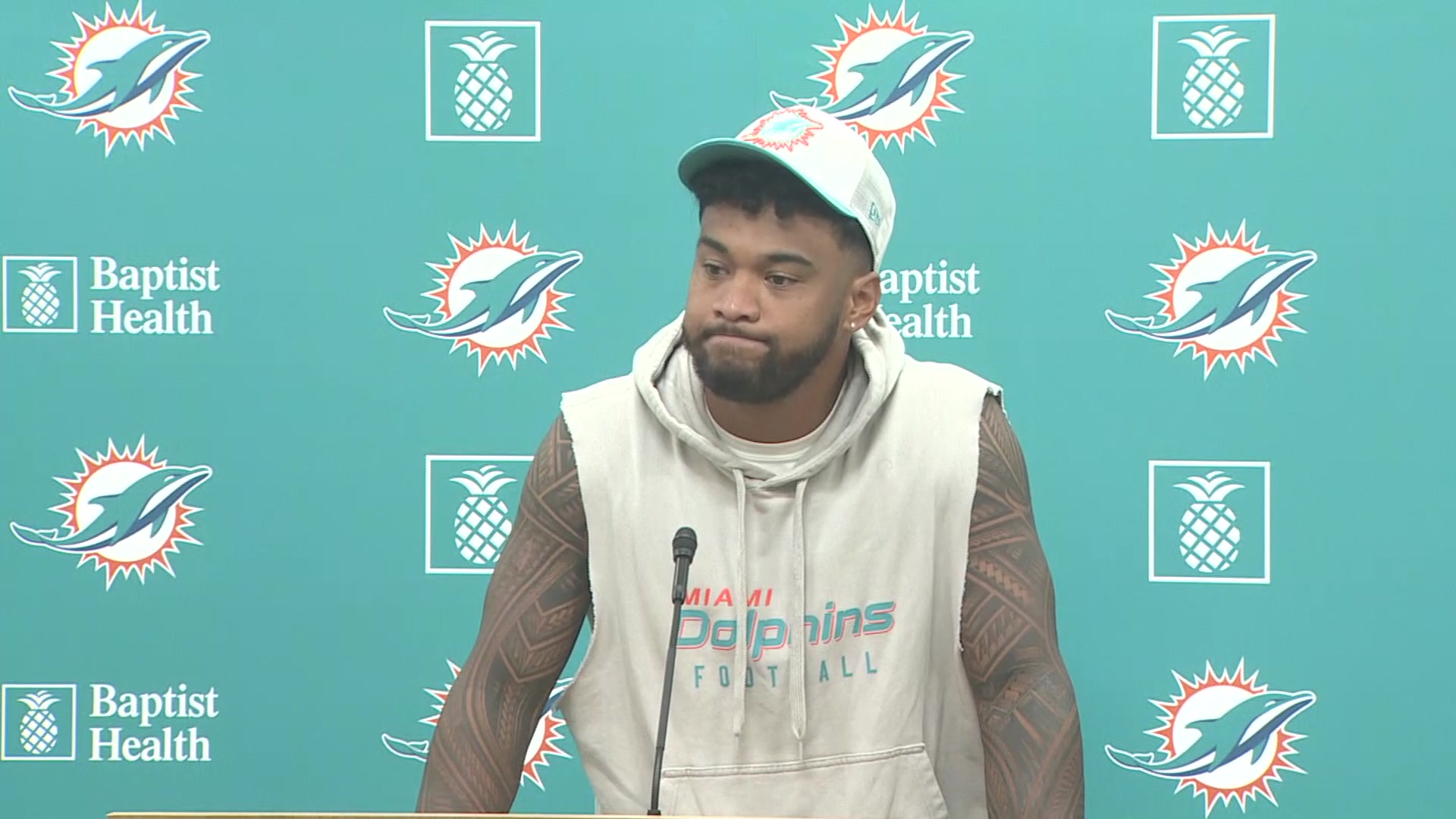 What are the soft-shell helmet Guardian Caps that Tua Tagovailoa says ...