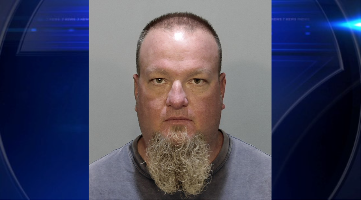 Davie man arrested for allegedly brandishing handgun in Key Largo road ...