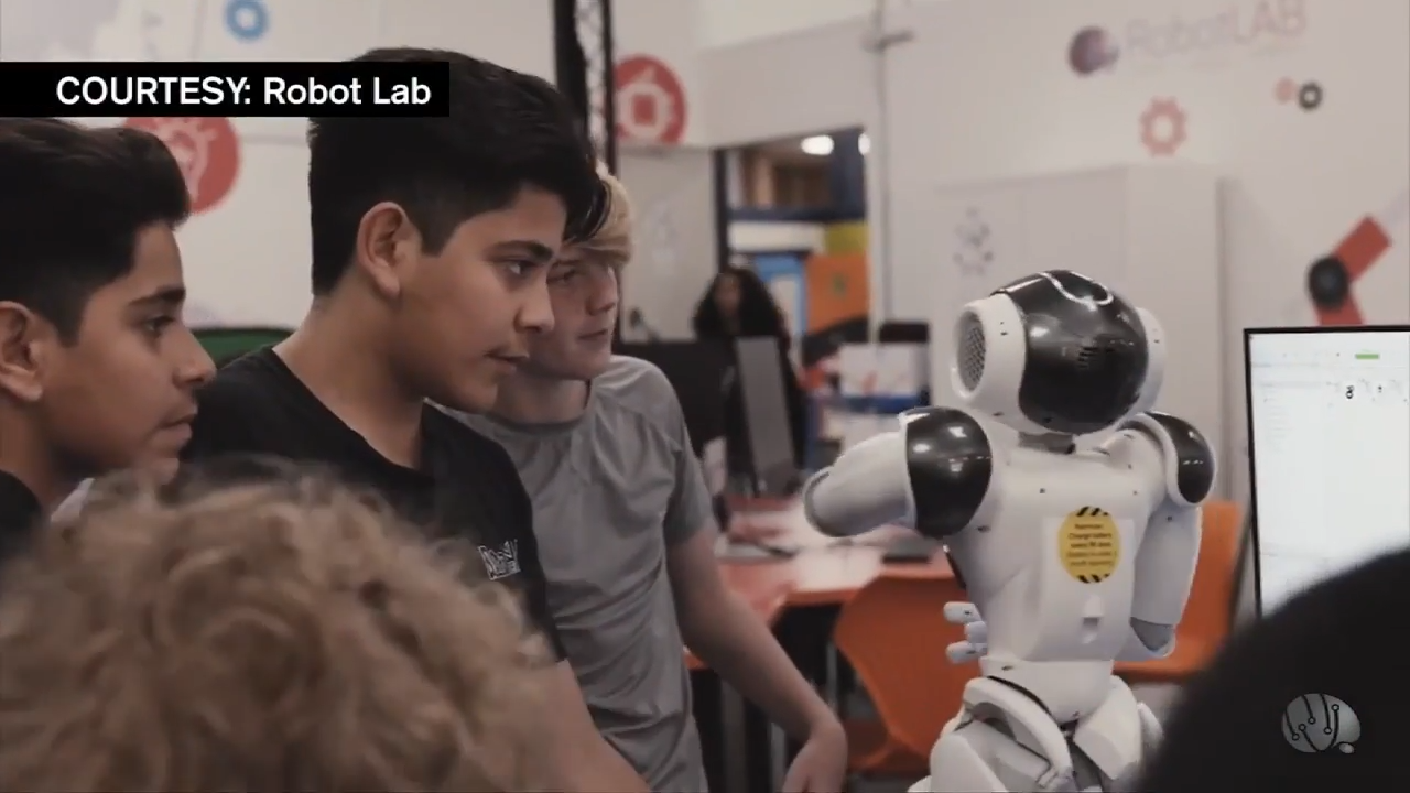 Fort Lauderdale company builds robots for businesses, aims to inspire ...