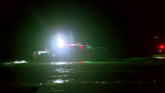 Swimmer goes missing following distress call in South Beach; search ...