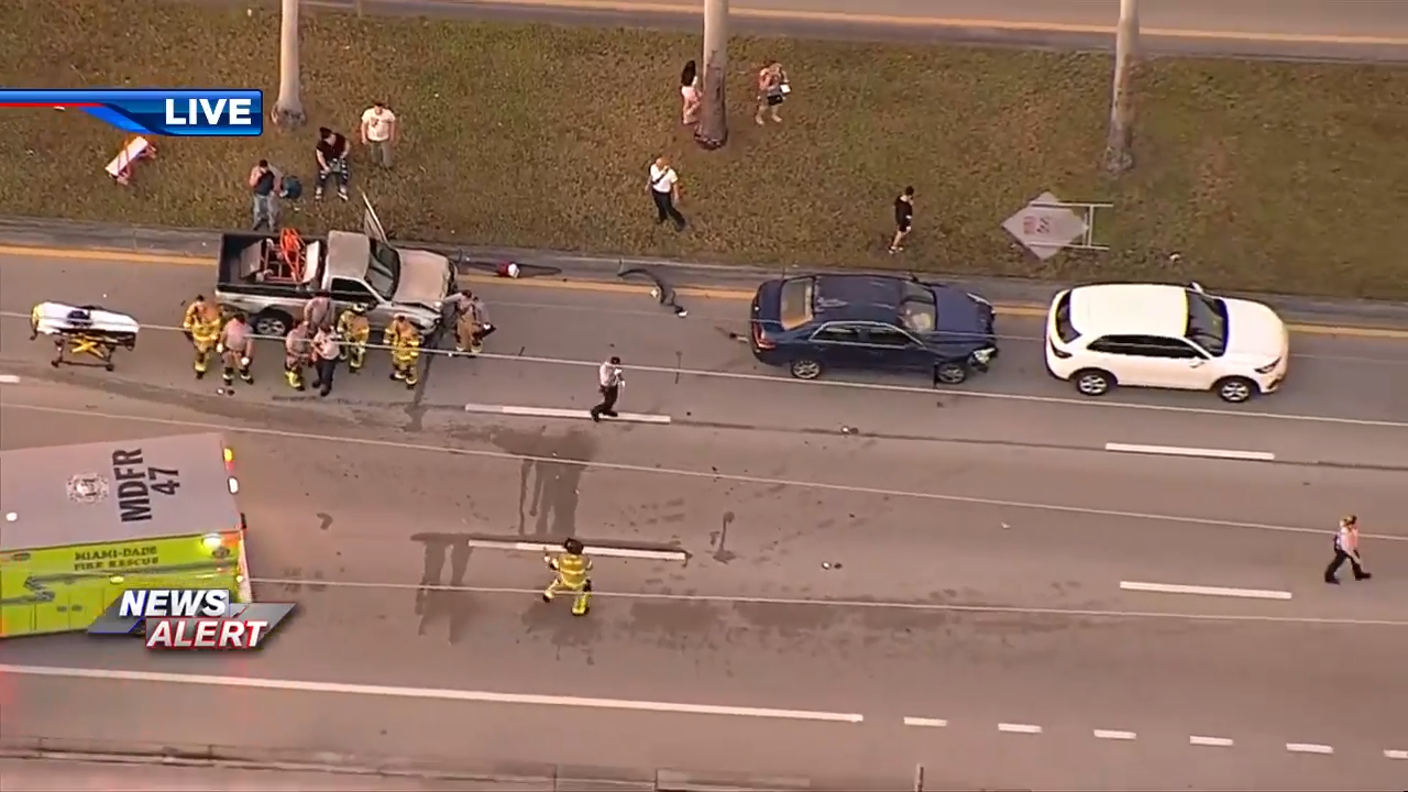 Multi-vehicle crash in West Miami-Dade near FIU leads to major traffic ...