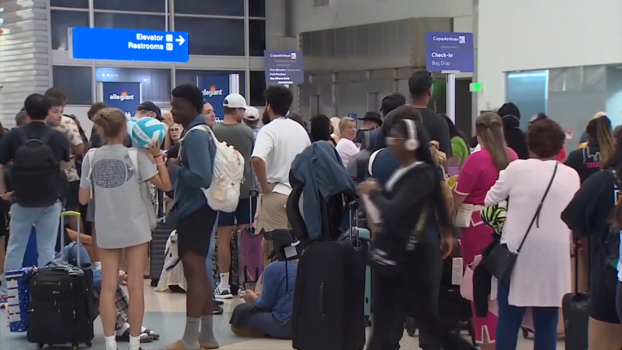 AAA predicts nearly 120 million travelers during year-end holiday season - WSVN 7News | Miami ...