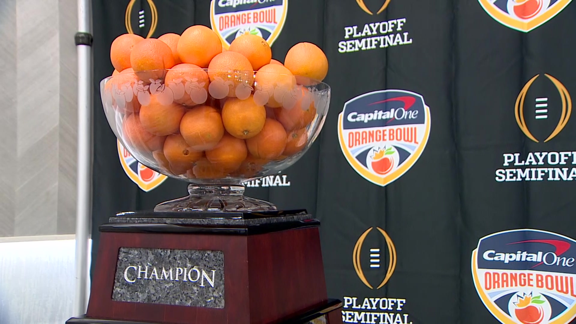 South Florida native Henri Crockett, who played in the Orange Bowl ...