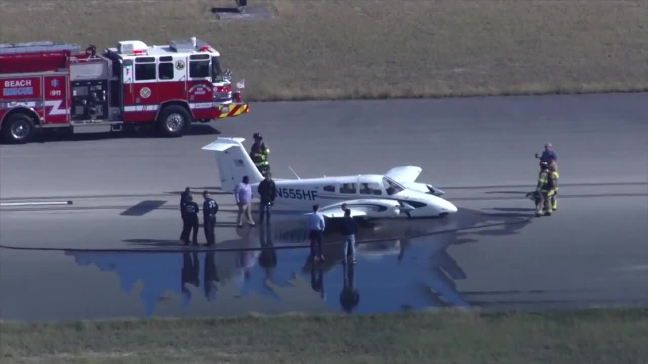 Aircraft in distress lands safely at Pompano Beach Airpark; no injuries ...